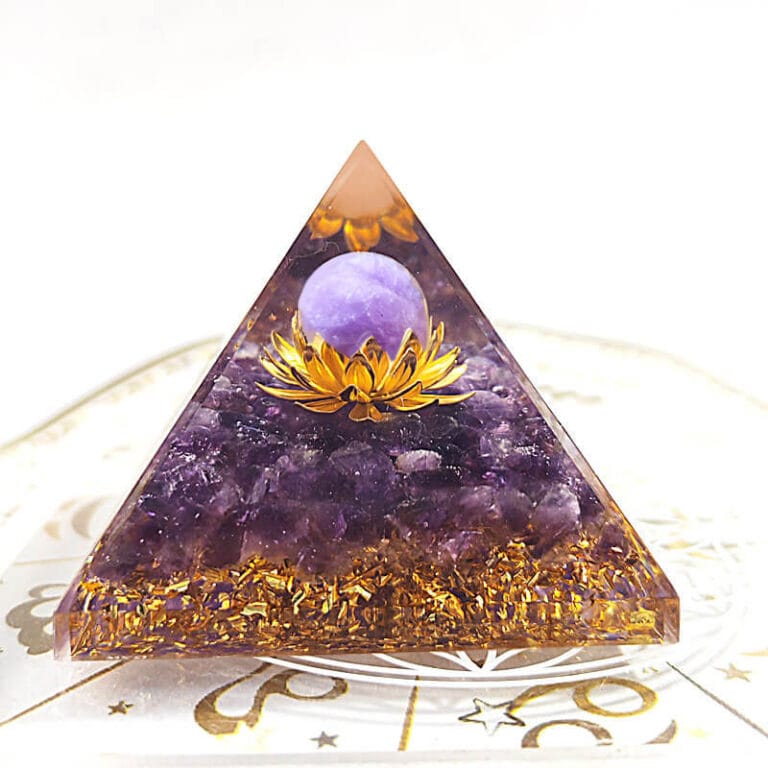 Orgone Pyramid Crystal 7 Chakra - nacrystal.com