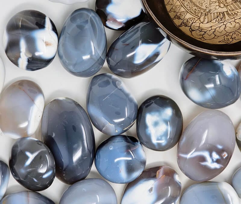 Orca Agate: Meaning, Healing Properties