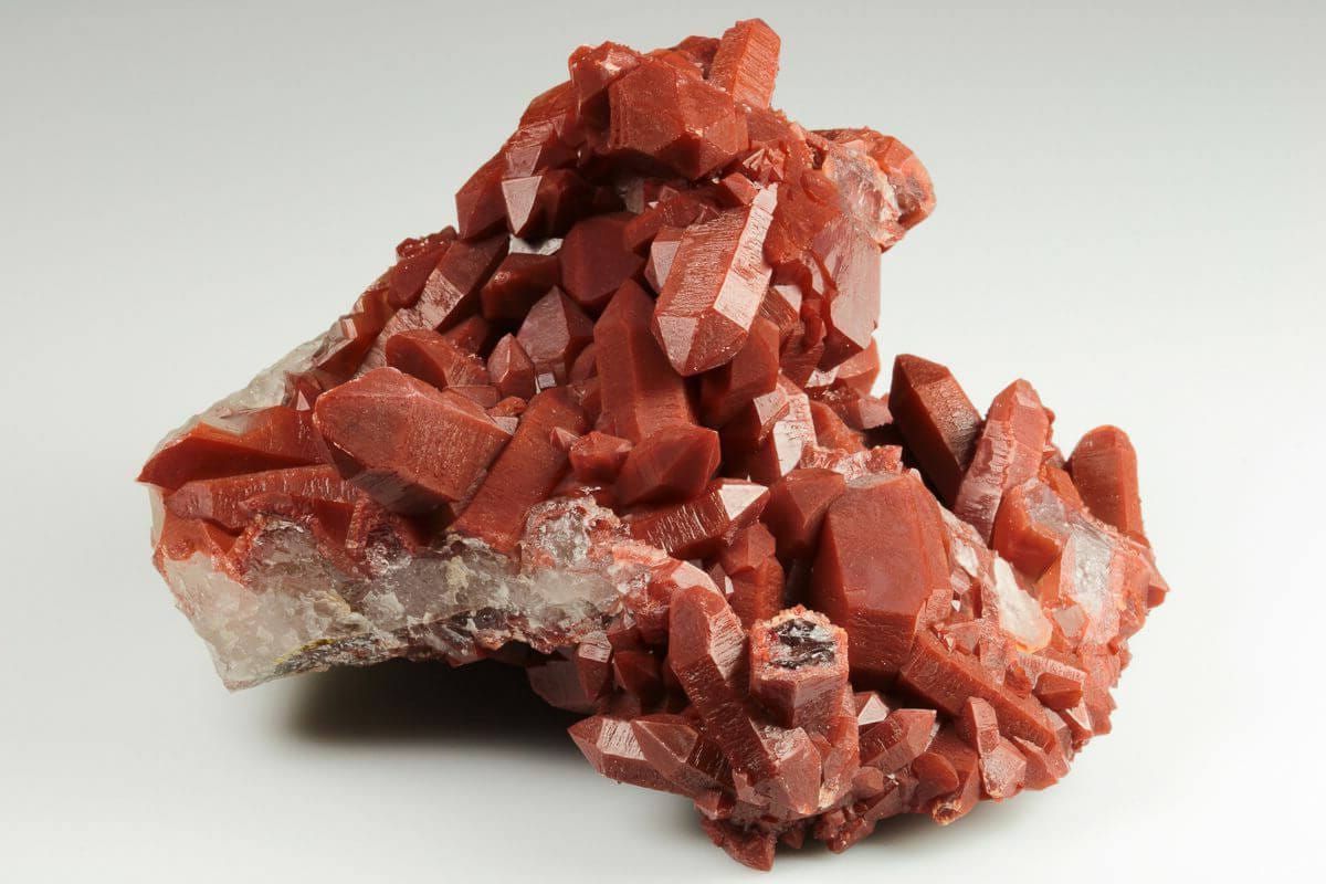 What is Red Quartz?--nacrystal.com