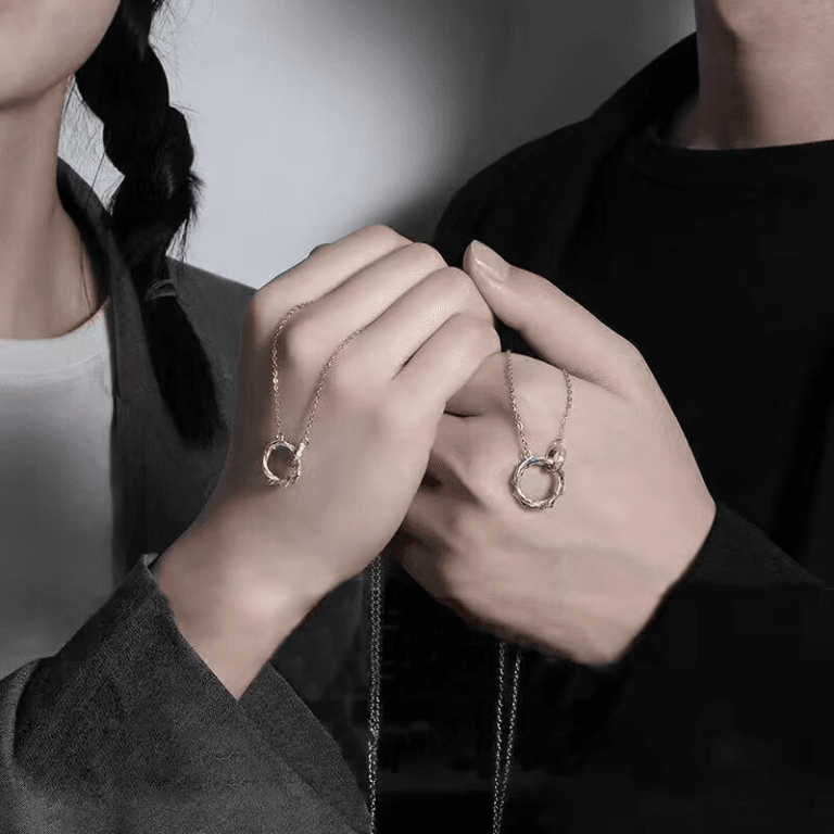 Thistles Moebius Ring Pendant Necklace For Lover