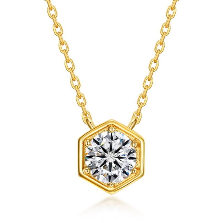 Dazzling S925 Silver Gold Plated Moissanite Diamond Pendant Necklace